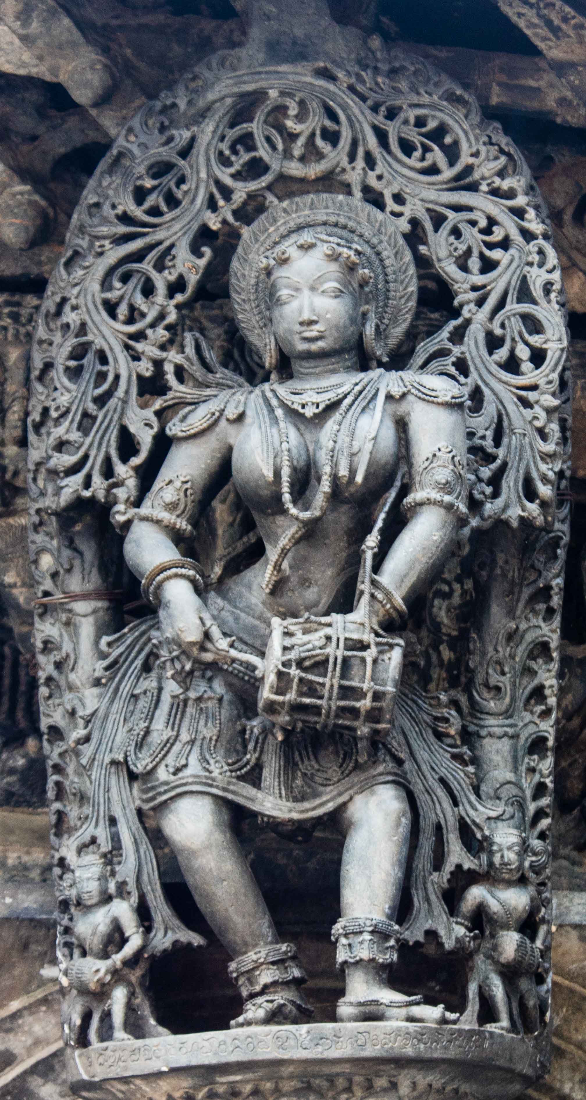 Madanikas of Belur – Part 1 – Mad about Birding and Travel