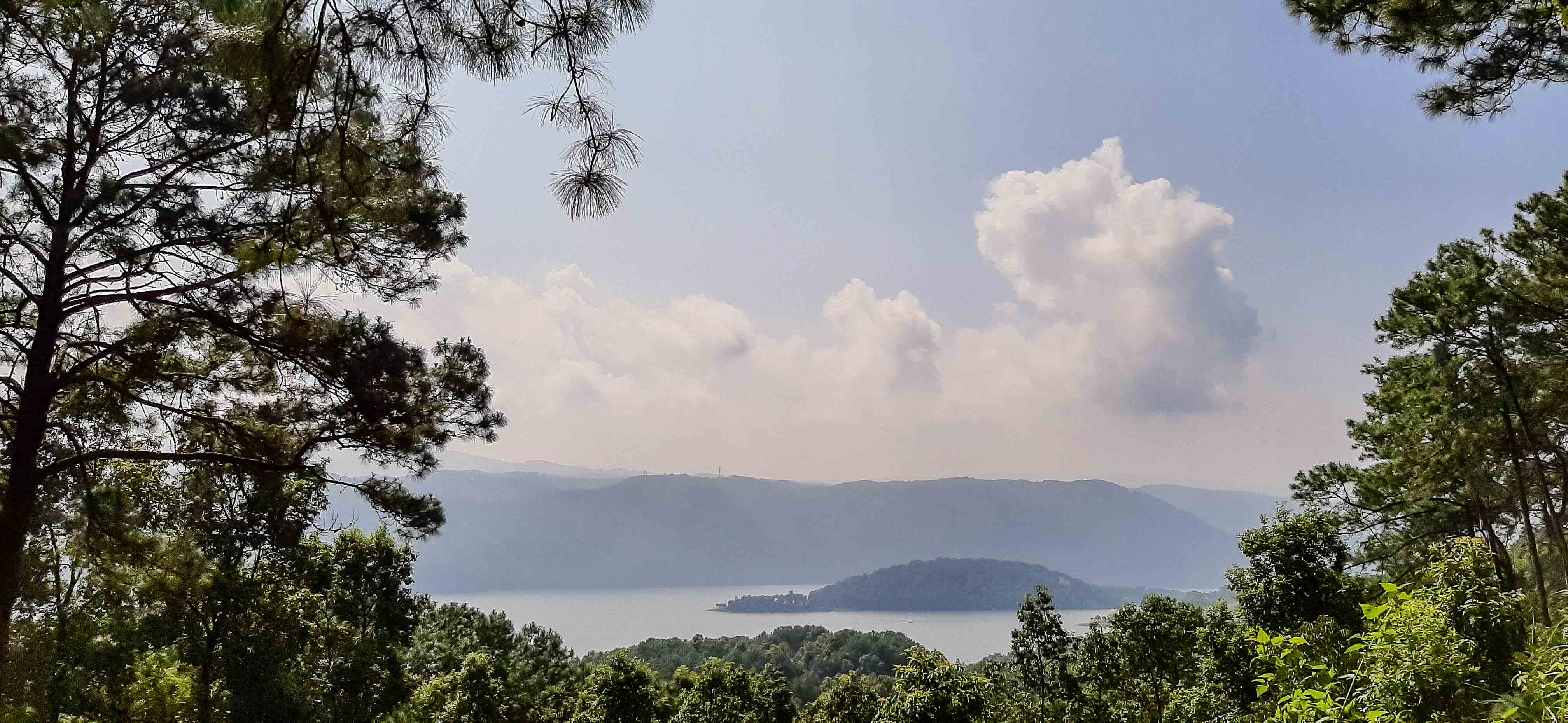 Umiam Lake – Mad about Birding and Travel